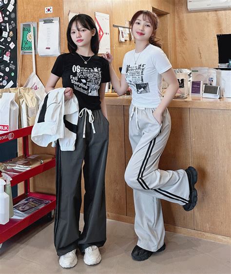 [바스락 투웨이팬츠] 바스락두줄투웨이p 3color [키140 150 160 키작녀 학생 10대 봄 여름 바스락 두줄 와이드 조거 바지 트레이닝 팬츠] 에이블리