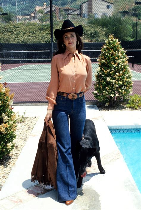 Atomic Chronoscaph — Lynda Carter 1973