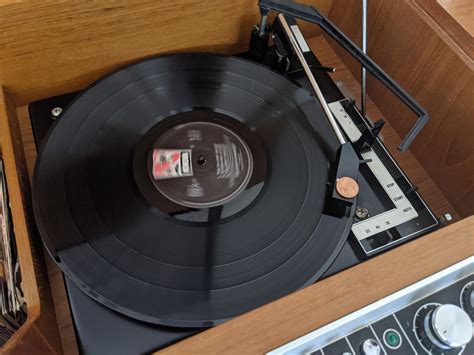How To Remove A Turntable From A Bsr Record Player Audiolover