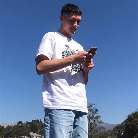 𝕟𝕚𝕜 Nikora • Threads Say More