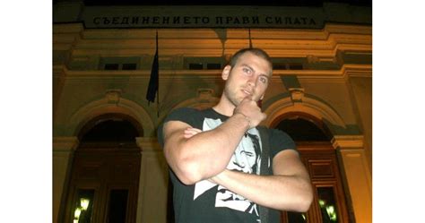 Октай Енимехмедов 1 г на лек режим и 6 месеца в корпуса на затвора заради издънки