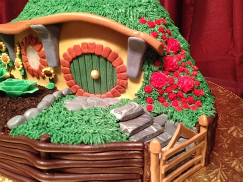 Hobbit House Cake Lord Of The Rings Hobiton Bag End