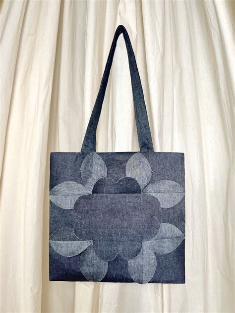 Flower Patchwork Tote Bag Downloadable Pdf Sewing Pattern — R O B E R