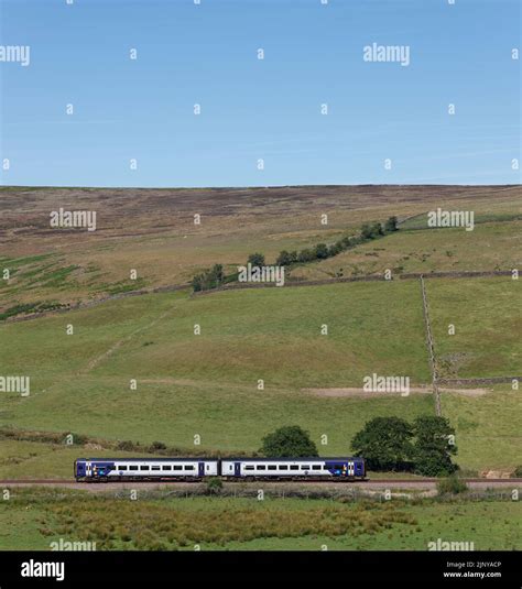 Northern Rail Class 158 Dmu Train Passing Kempswithem Between