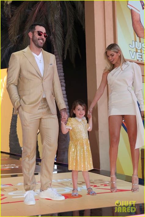 Kate Upton And Justin Verlander Bring Daughter Genevieve To Mlb All Star