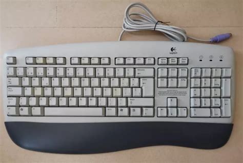 Teclado Cable Logitech Deluxe Keyboard Ps2 Y Su45 Vintage Español