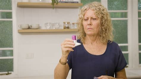 How To Use An Easyhaler Youtube