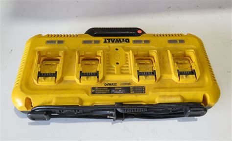 Dewalt Dcb104 Fast Charger Oahu Auctions