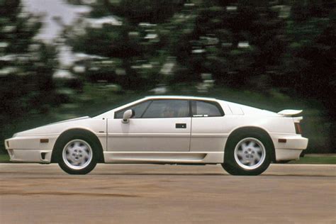 View Photos Of The 1990 Lotus Esprit Turbo Se