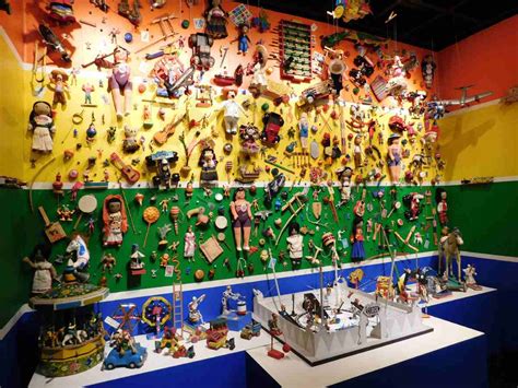 El Juguete De Ayer Y Hoy Se Expone En El Museo De Arte Popular