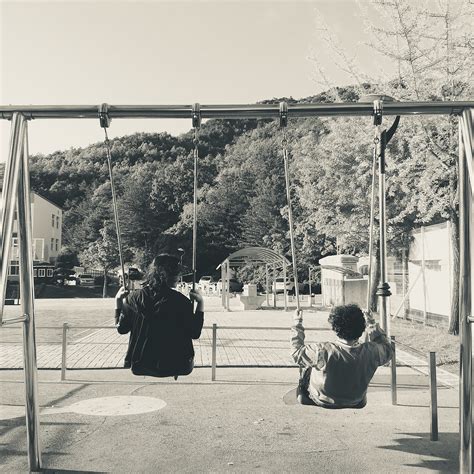 너는 흙냄새를 맡아본 적 있는가