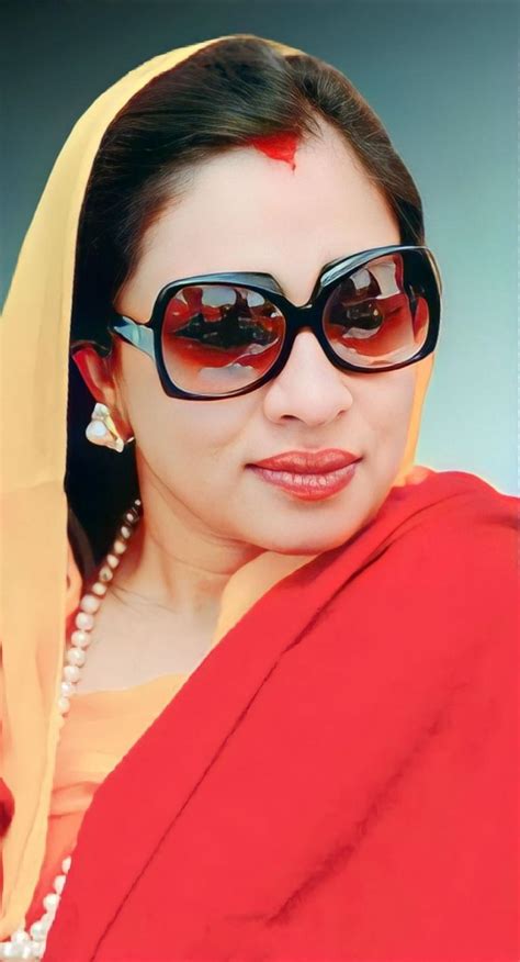 Kr Dr Ritu Singh Achieved Title Of Entrepreneur From Jammu Forever Star India Achievers