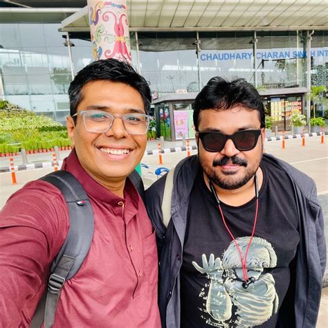 Divya Prakash Dubey On Linkedin लखनऊ वाले देवियों और भाइयों कल 330