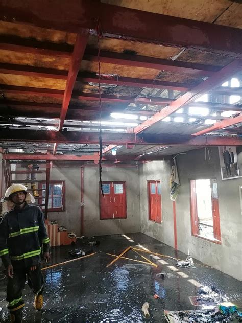 ကလေးမြို့ တာဟန်းရပ်ကွက်တွင် ဆိုလာပြားတပ်ဆင်ထားသည့် ဘတ္ထရီအိုးအပူလွန်ကဲရာမှ မီးလောင် မှုဖြစ်ပွား