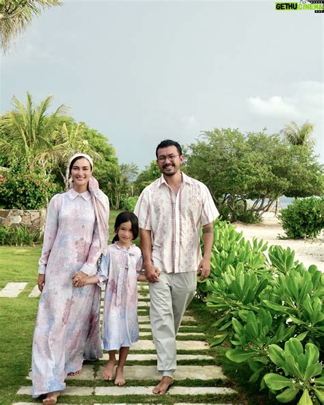 Rio Dewanto Wiki Biography Age Gallery Spouse And More