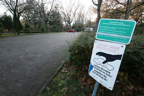 Bünder Sex Treff Auf Parkplatz Direkt Am Friedhof Nwde