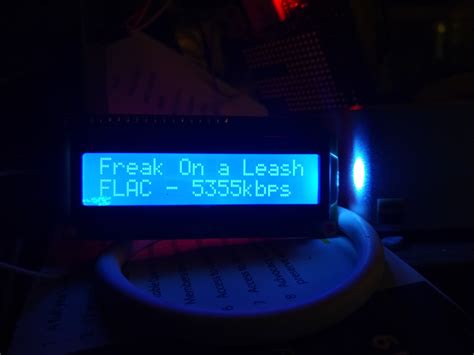 my super hacky lcd display r foobar2000