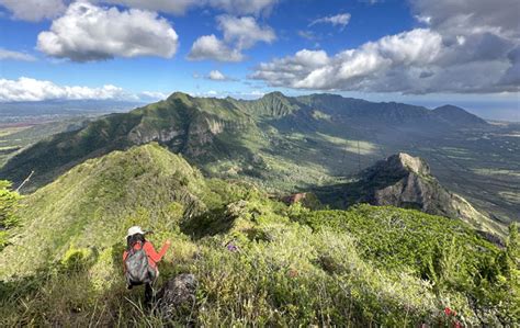 Hiking Mount Kaala To Kolekole — Kenjisaito
