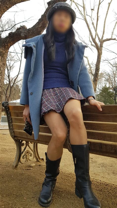 Pin en 미니스커트스타킹