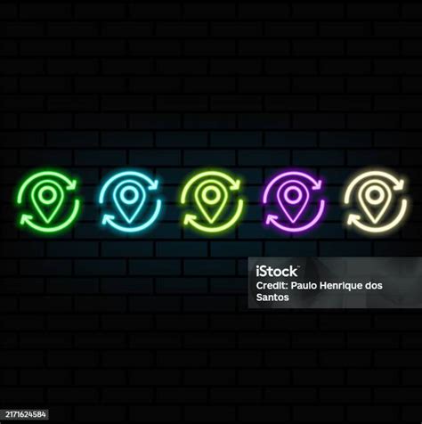 네온 위치 아이콘입니다 복고풍 분홍색 빛나는 위치 표지판입니다 야간 조명 광고 벡터 일러스트 레이 션 0명에 대한 스톡 벡터 아트 및 기타 이미지 Istock