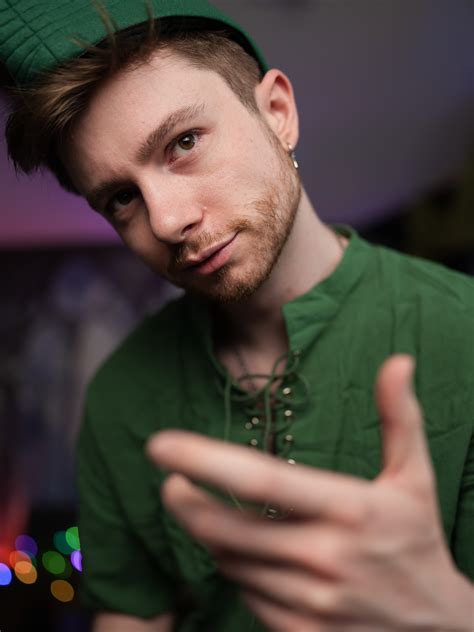 Shallelujah Would You Let This Robin Hood Steal You Away Cosplay