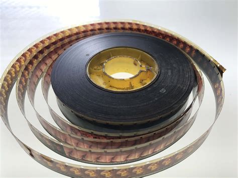 Joy Trailer Distribpix