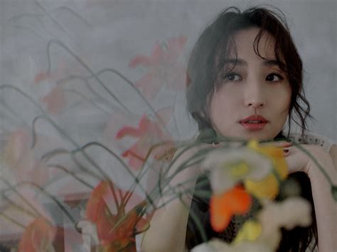 記者 梅花新聞網 田瑜萍台北報導 柯佳嬿新書全面空降排行榜冠軍 419辦讀書會見書迷 ｜ 梅花新聞網