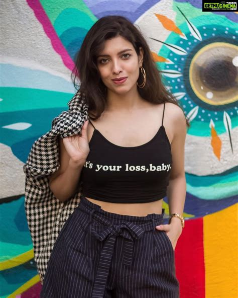 Riya Deepsi Most Liked Photos And Posts Gethu Cinema