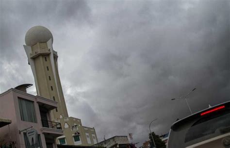 បន្ថែមពីនេះ ឯកឧត្តមក៏បានបញ្ជាក់ថា កម្ពុជា ត្រូវការថវិកាប្រមាណ ៧