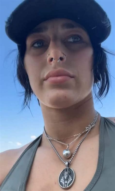 Pin By Rose On Ripley Savage Pics Wwe Womens Ripley