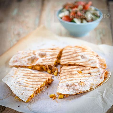 Quesadilla Z Kurczakiem I Kukurydzą Przepisy Kulinarne Ze Zdjęciami