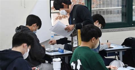 교육부 수능 영어듣기평가 음질 이의제기에 문제없이 잘 진행