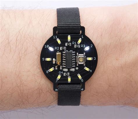 Arduino Wristwatch Has Led Hands