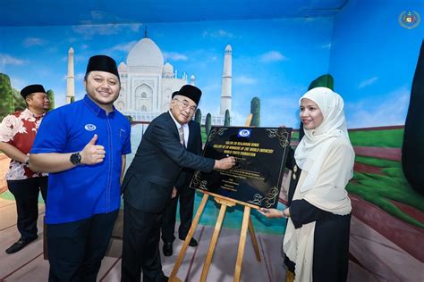 Majlis Perasmian Galeri 3d Wonders Of The World Wow3d Tyt Melaka