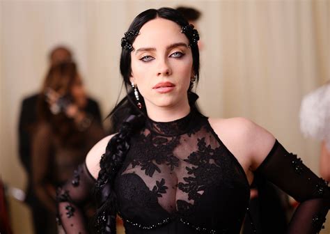 Met Gala 2023 Fans Love Alia Bhatts Elaborate Look