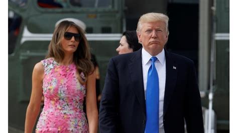 Мелания блесна със зашеметяващ тоалет в розово в Охайо Снимки Всичко за жената