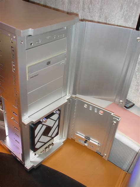 Review Silverstone Temjin Iii Tj 03 Chassis Page 3