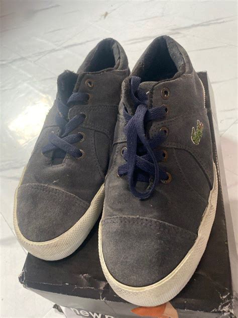 Sepatu Lacoste Kasual Bahan Karet N Kulit Suede Biru Dongker Fesyen Pria Sepatu Sneakers Di