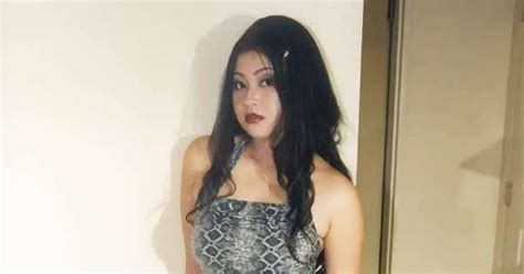 Kiki Pritasari Indonesian Model On Hotel Room 1 Blog Bugil