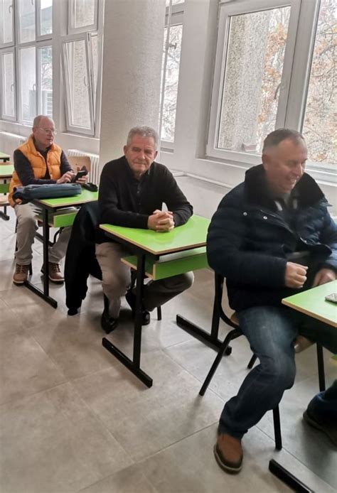 СЕДНИЦА НА ИЗВРШНИОТ ОДБОР Партија на пензионери