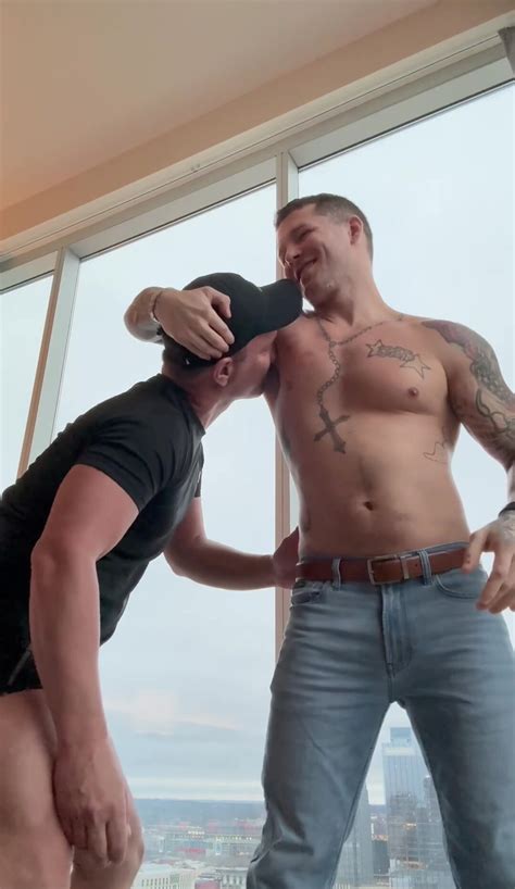 Other Slave Worships Master Pits And Feet Thisvid Com