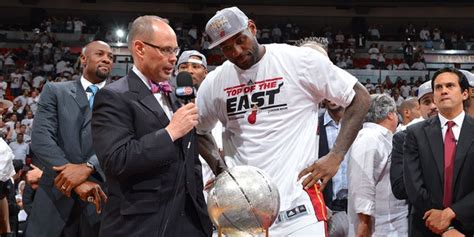 Nba Broadcaster Ernie Johnsons Son Michael Dead At 33 Fox News