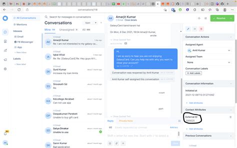 Refresh Contact Attributes While Selecting A Different Conversation