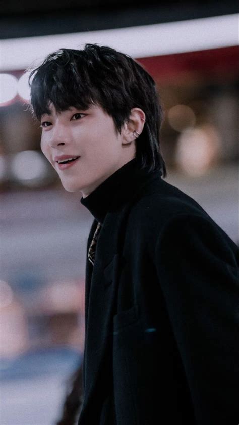 Pin De 𝙚𝙣𝙝𝙮𝙬𝙤𝙣 🇵🇸 En Ppl I Luv Hombres Famosos Celebridades Bonitos