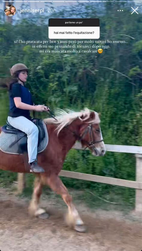 Jenni Serpi Ha Praticato Equitazione