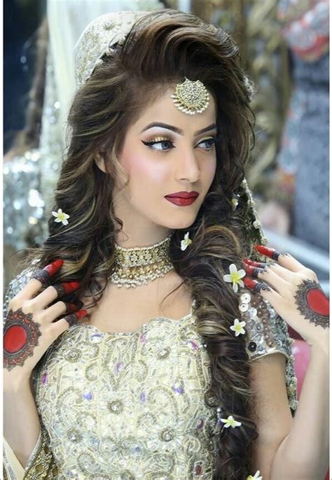 Hair Styling Pakistani
