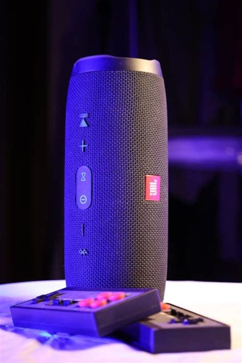How To Connect Two Jbl Speakers The Ultimate Guide