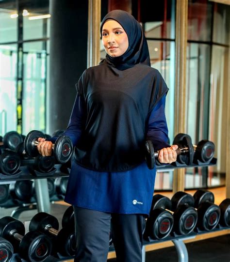 numa | modest active wear