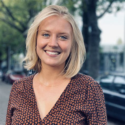 Al Sinds Oktober Loopt Claire Kayser Stage Bij Leerzo Hoog Tijd Dus Om