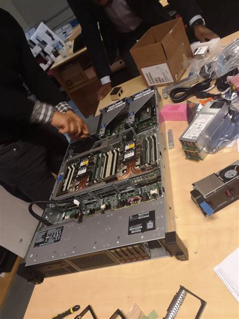 160 Cores In The Pursuit Of Building Physics Advanced Computation Lhypercube